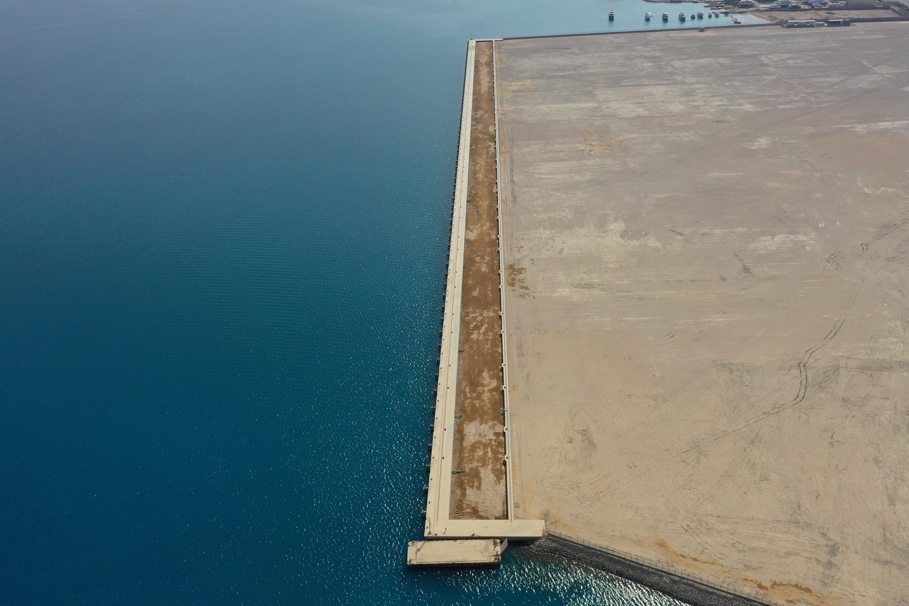 Construction of multi-purpose Terminal at Safaga Seaport (Quay Wall)